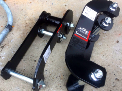 2.5 Inch Lift Rear Shackles for PX1 / PX2 Ford Ranger & Mazda BT-50 (2 ...